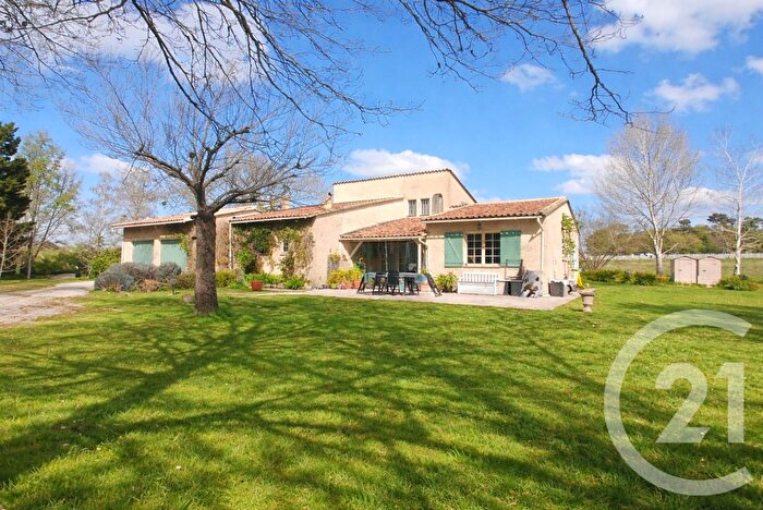 Maison à vendre - Salleb uf, Salleboeuf - 6 pièces - 4 chambres