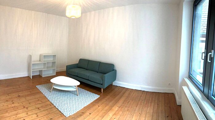 Appartement à louer - Poincare Est, Strasbourg - 4 pièces - 2 chambres