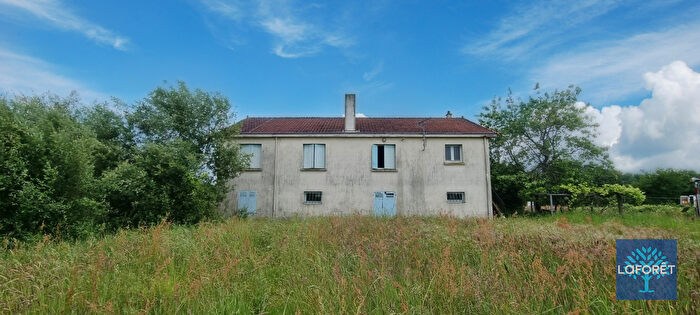 Maison à vendre - La Roche-sur-Yon, Le Bourg sous la Roche - 7 pièces - 5 chambres