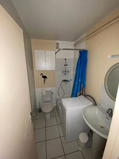 Appartement à louer - Moulin à Vent-Vertefeuille, Perpignan - 2 pièces - 1 chambre