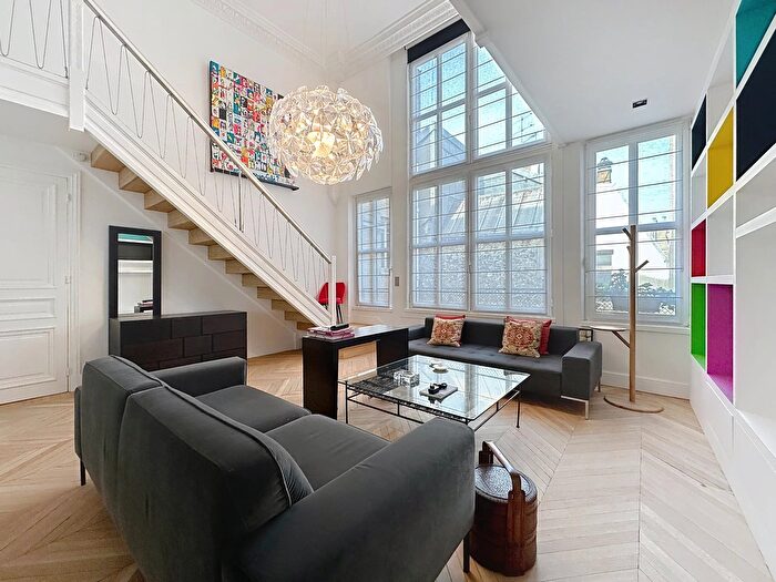 Appartement 3 pièces à Paris 6ème, Rennes, à vendre