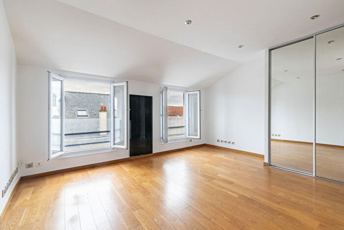 Appartement 2 pièces à vendre à Saint-Germain-en-Laye, Centre-ville, Quartiers forestiers