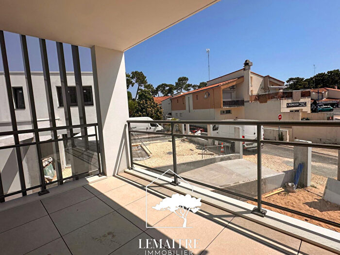 Appartement à vendre - Les Mathes - 4 pièces - 3 chambres