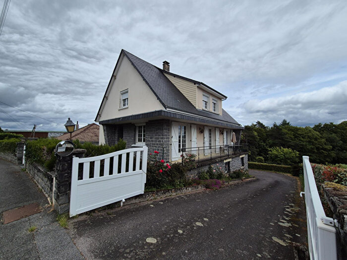 Tulle, Gare, Rive Gauche, Condamines, Marquisat : Maison 7 pièces à vendre