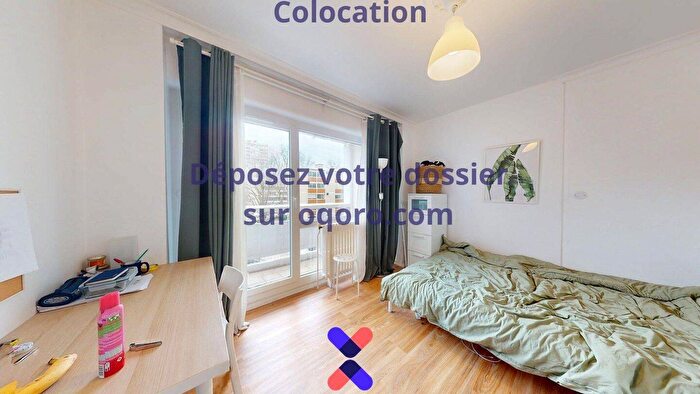 Appartement à louer - Charpennes-Tonkin, Villeurbanne - 5 pièces - 4 chambres
