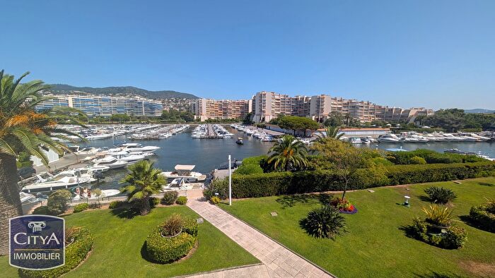 Appartement 3 pièces à vendre à Mandelieu-la-Napoule, La Napoule