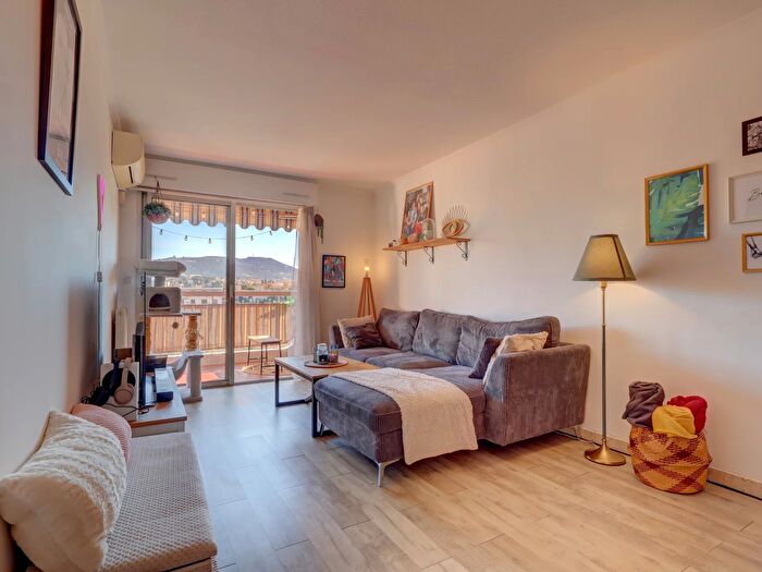 Appartement à vendre - Nice, Saint-Sylvestre - 2 pièces - 1 chambre