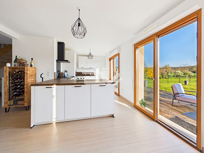 Maison à vendre - Bazoches-sur-Vesles - 7 pièces - 5 chambres