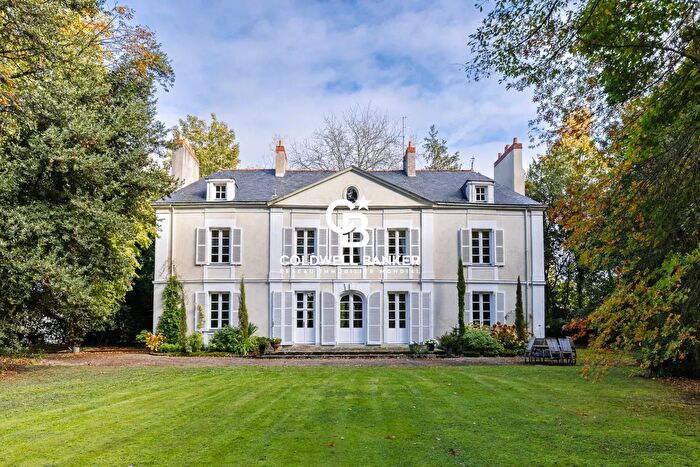 Maison 10 pièces à vendre - Sainte-Luce-sur-Loire