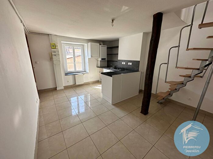 Appartement à louer - Nord Ouest, Tarare - 2 pièces - 1 chambre