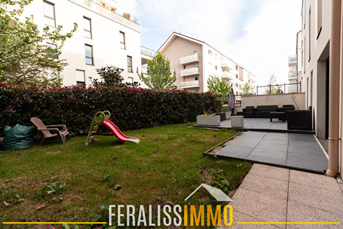 Appartement à vendre - Jouy-le-Moutier, Hayette, Bruzacques, Jouannes, Vast - 5 pièces - 4 chambres