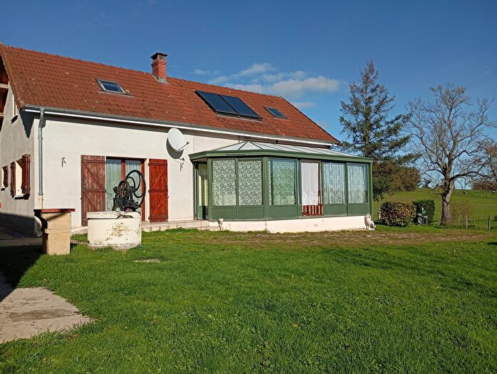 Maison à vendre - Saint-Léger-sur-Vouzance - 5 pièces - 3 chambres