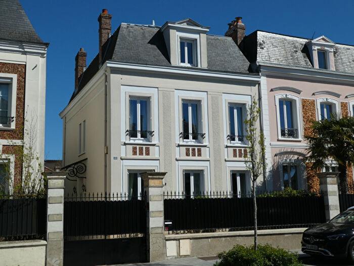 Nangis - Maison 7 pièces à vendre