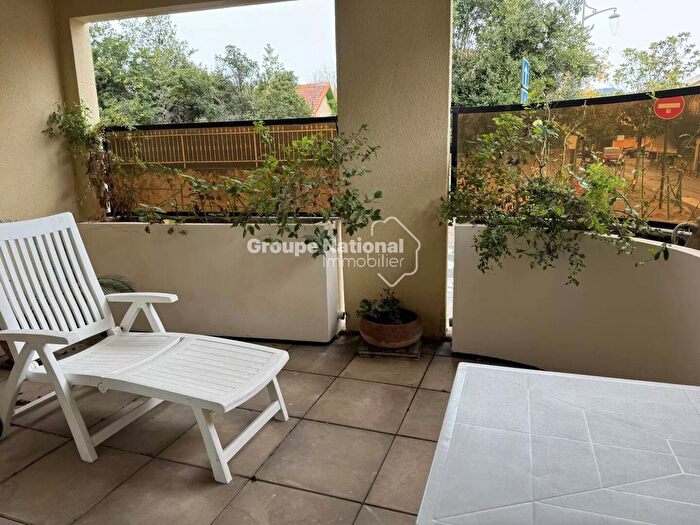 Appartement à louer - Centre Ville, Sanary-sur-Mer - 2 pièces - 1 chambre