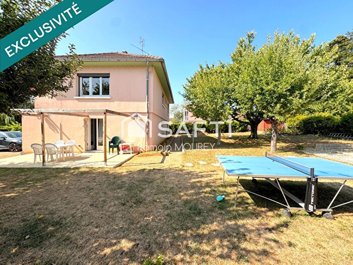 Maison 7 pièces à Cousance, à vendre