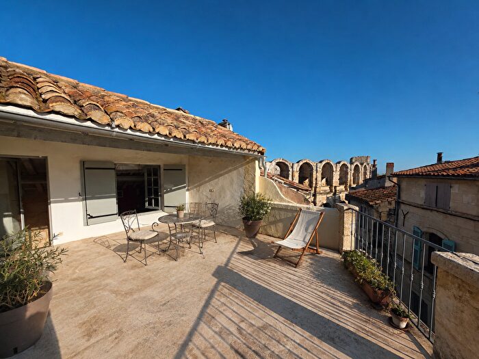 Arles, Centre-ville : Maison 4 pièces à vendre