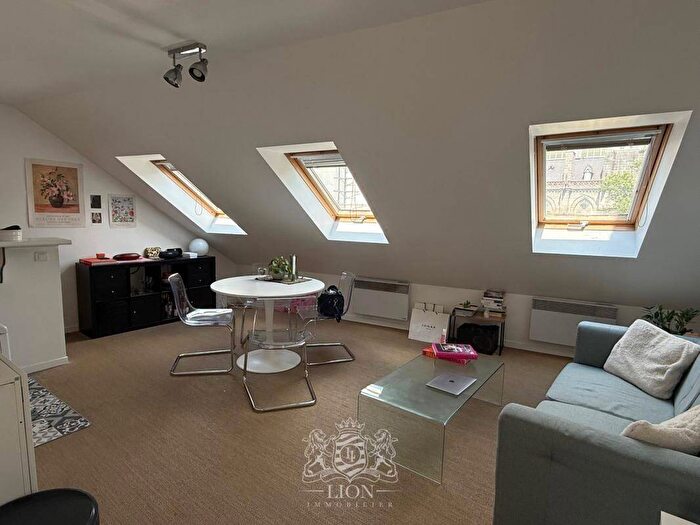 Appartement à louer - Vieux Lille - 2 pièces - 1 chambre
