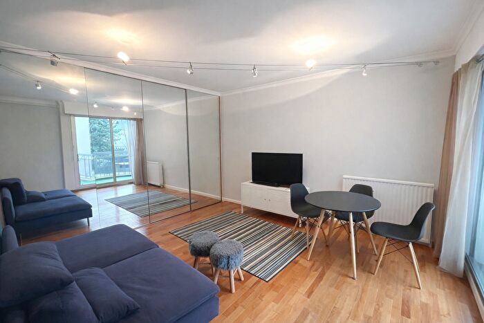 Appartement à louer - Dijon, Montchapet - 2 pièces - 1 chambre