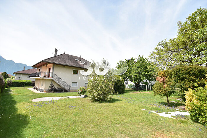 Aix-les-Bains, Est - Maison 6 pièces à vendre