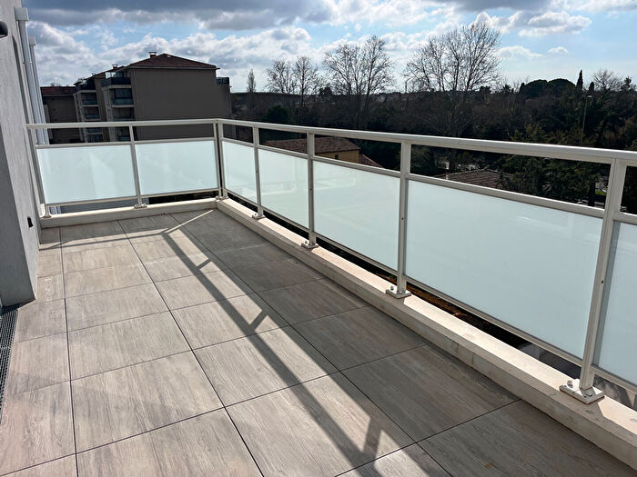 Appartement à louer - Istres, Etang - 2 pièces - 1 chambre