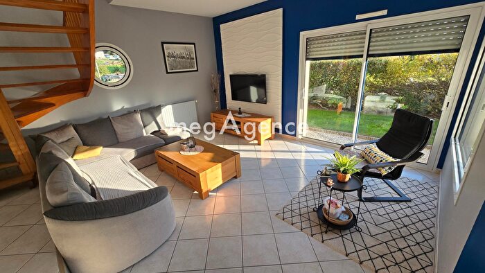 Maison 7 pièces à vendre à Guémené-sur-Scorff
