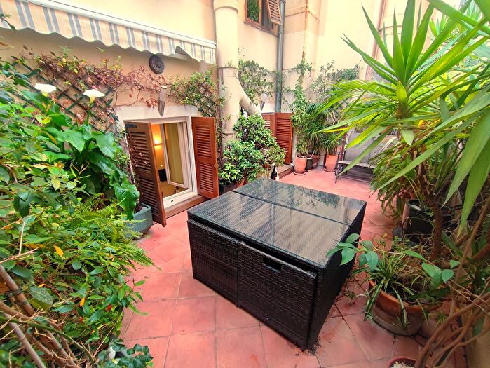 Appartement à louer - Nice, Thiers, Musicien - 1 pièce