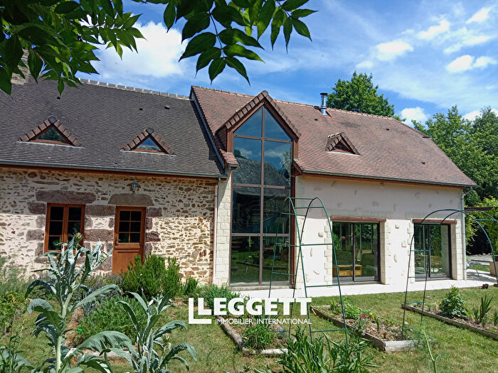 Maison 10 pièces à Mont-Saint-Jean, à vendre