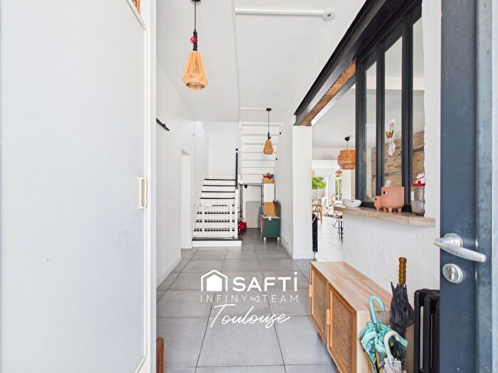 Maison 5 pièces à Saint-Lys, à vendre