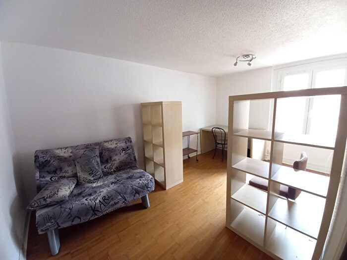 Appartement à louer - Saint-Étienne, Centre-ville, Peuple, Chavanelle - 1 pièce - 1 chambre