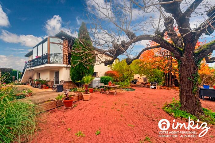 Maison 8 pièces à Crêches-sur-Saône, à vendre