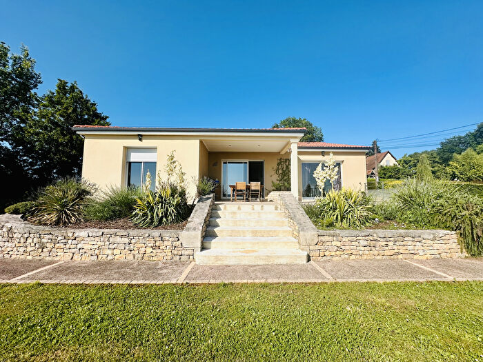 Maison à vendre - Figeac - 4 pièces - 3 chambres