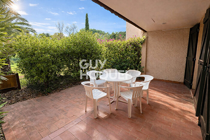 Appartement à vendre - Cavalaire-sur-Mer, Moulin, Collières, Eau Blanche - 2 pièces - 1 chambre