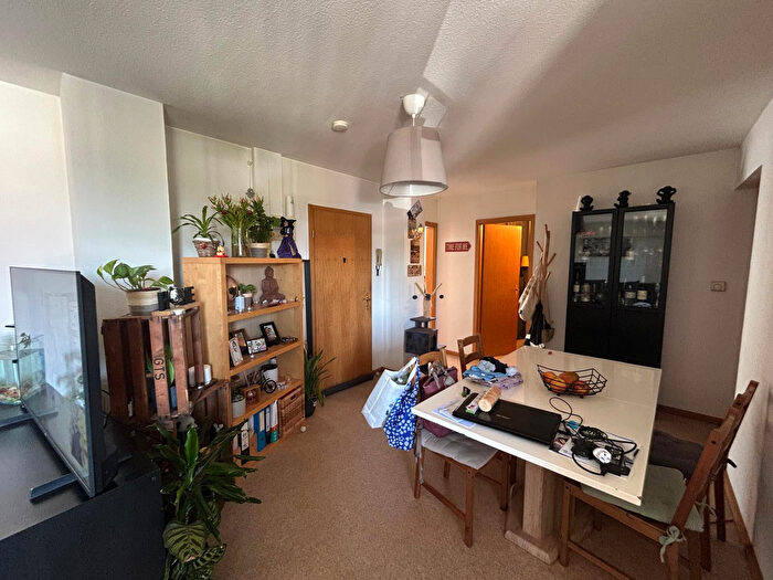 Appartement 4 pièces à Saint-Louis, Neuweg, à louer
