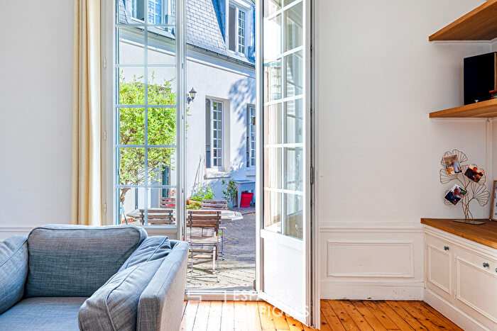 Maison à vendre - Montmorency, Haut Montmorency - 9 pièces - 5 chambres