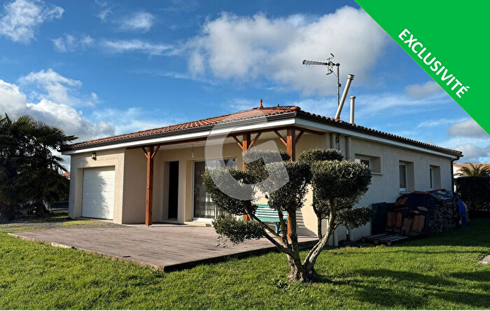 Maison à vendre - Saint-Benoist-sur-Mer - 4 pièces - 3 chambres