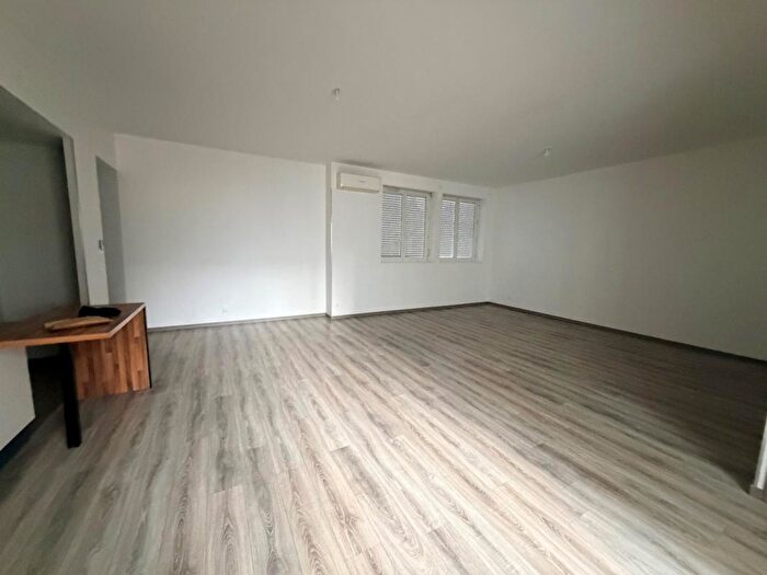 Limoges, Centre-ville, Hôtel de Ville, Emailleurs - Appartement 3 pièces à louer
