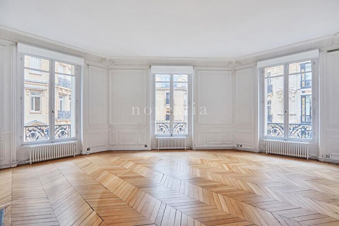 Appartement 6 pièces à vendre - Paris 8ème, Triangle d'Or