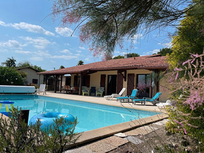 Maison 6 pièces à Préchacq-les-Bains, à vendre