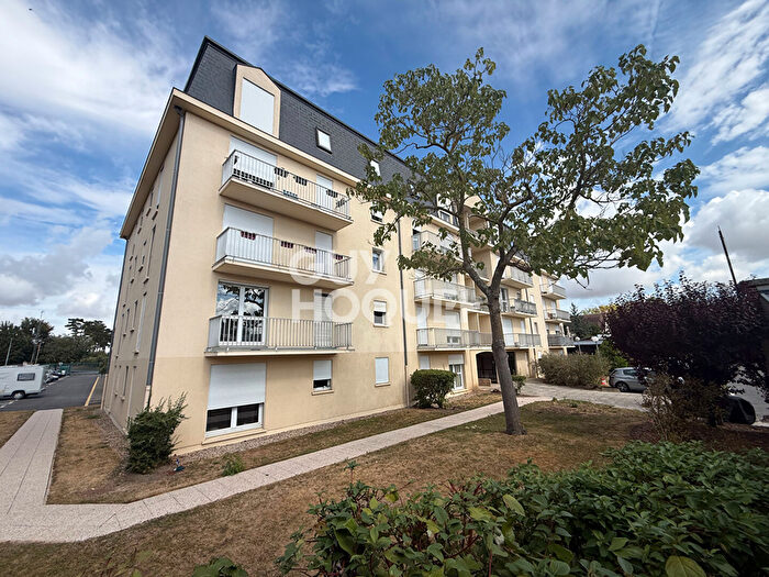 Appartement 3 pièces à vendre à Compiègne, Royallieu, Village