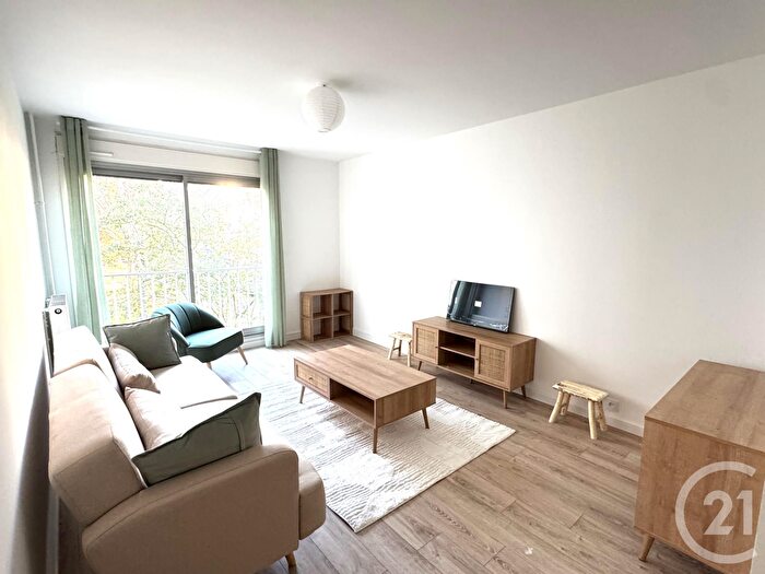 Appartement à louer - Toulouse, LOrmeau, La Terrasse, La Grande Plaine - 5 pièces - 4 chambres