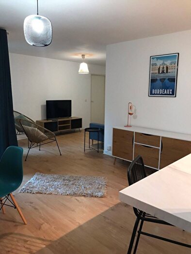 Appartement 3 pièces à Chartrons, Bordeaux, à louer