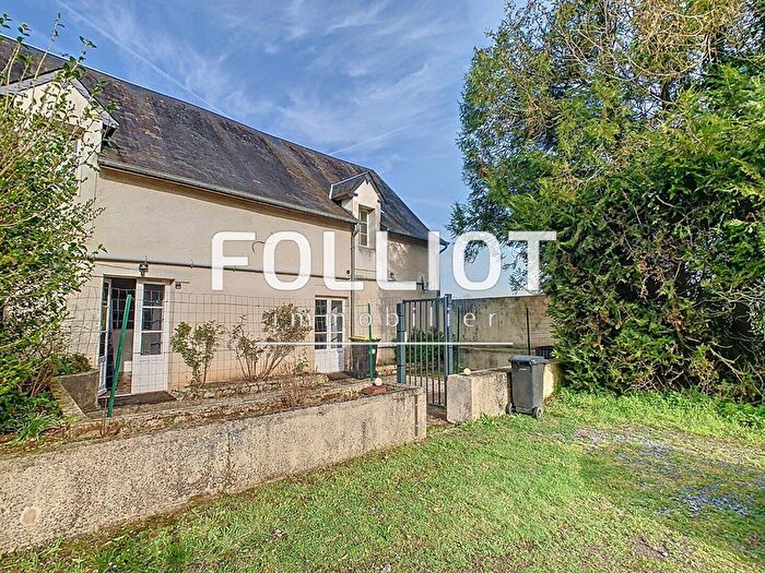 Maison 3 pièces à louer à Cottun
