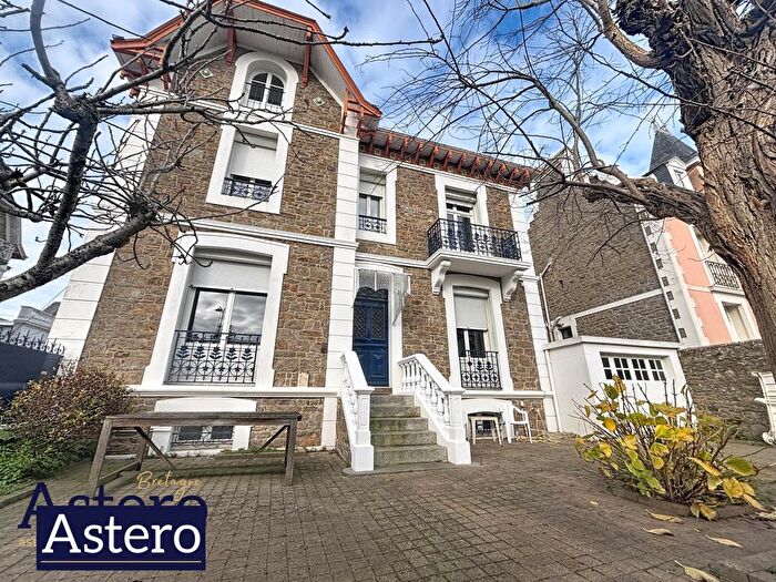 Maison à vendre - Saint-Malo, Grande Plage, Sillon - 7 pièces - 5 chambres