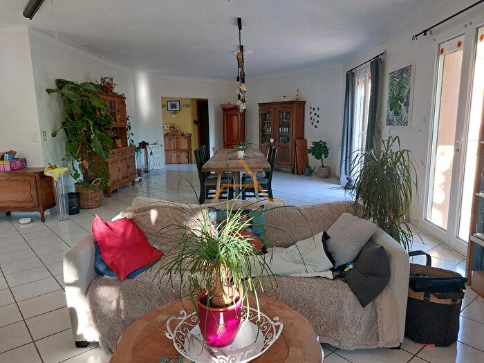 Maison à vendre - Roche-Saint-Secret-Béconne - 6 pièces - 4 chambres