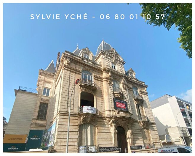 Appartement à vendre - Narbonne, Bourg - 2 pièces - 1 chambre