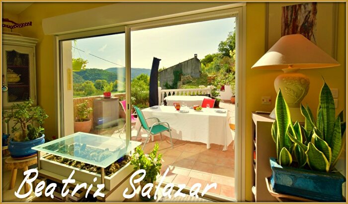 Maison à vendre - Estoublon - 5 pièces - 3 chambres