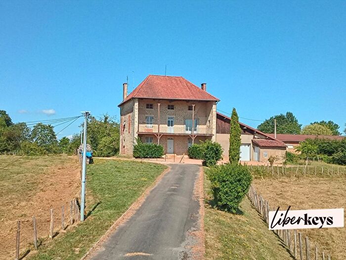 Maison à vendre - Chavannes-sur-Reyssouze - 8 pièces - 6 chambres