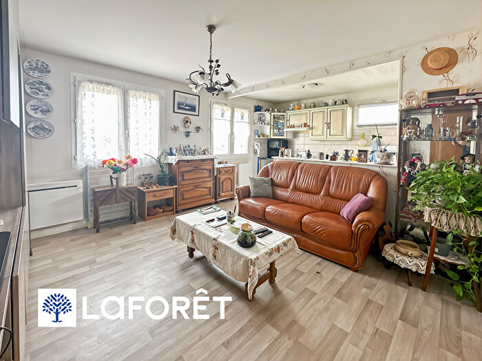 Appartement 2 pièces à vendre à Viry-Châtillon, Le Plateau
