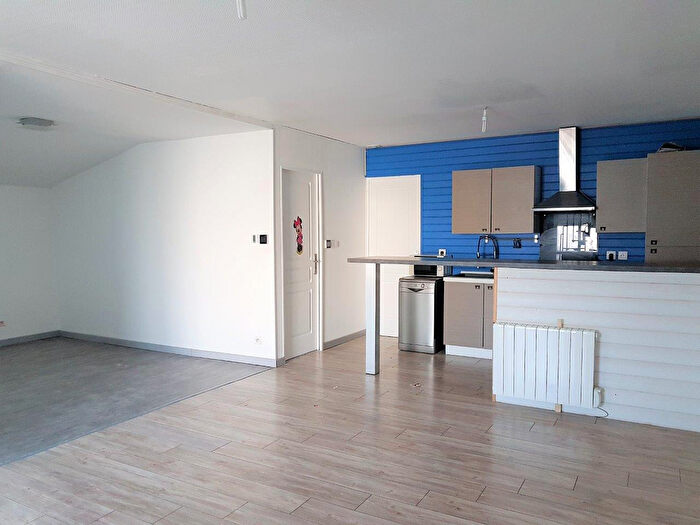 Appartement à vendre - Romilly-sur-Seine, Le Trou-du-Chêne - 3 pièces - 2 chambres
