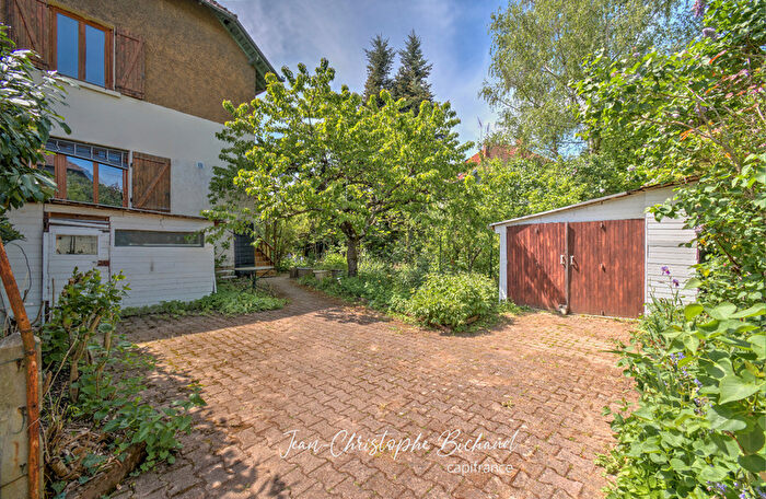 Maison à vendre - Tassin-la-Demi-Lune, Montpinot, Le Bourg - 5 pièces - 4 chambres
